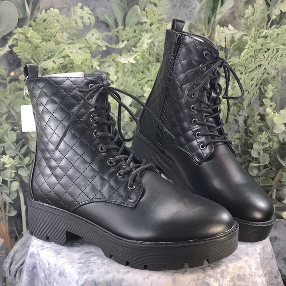 Brash | Shoes | Brash Presslee Black 8 Tall Quilted Fashion Combat ...